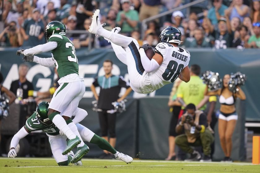 EXCLUSIVE: Jets star reveals his biggest influence in the team locker room