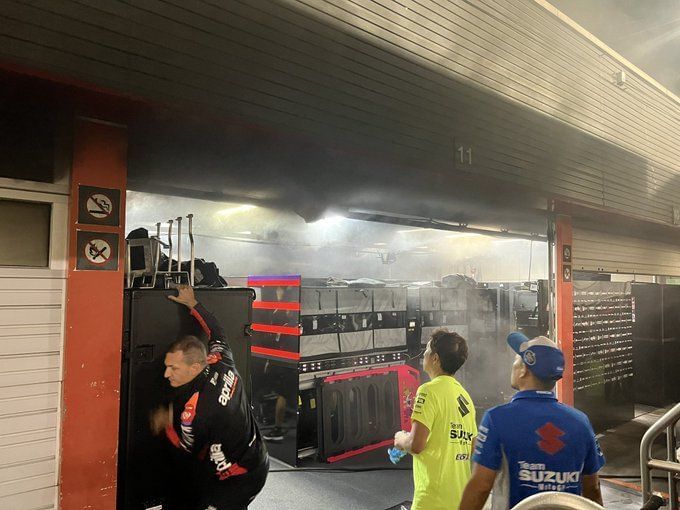 5 times F1 cars caught fire in the pit lane