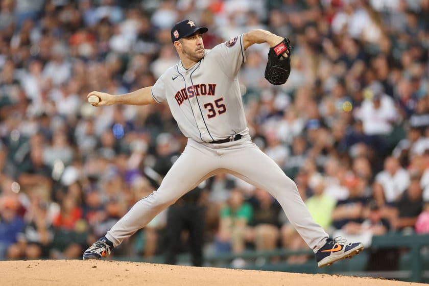 Top 5 starting pitchers going into the 2022 MLB postseason
