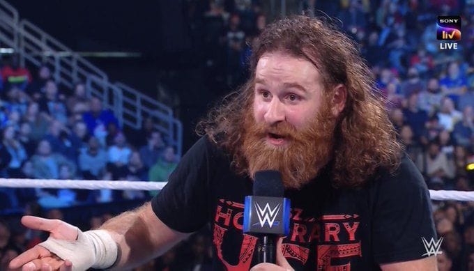 5 Things WWE Subtly told us on SmackDown: Surprising star to be ...