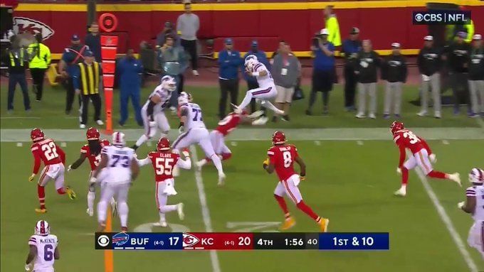 Which team has the number 1 offense in NFL 2022?