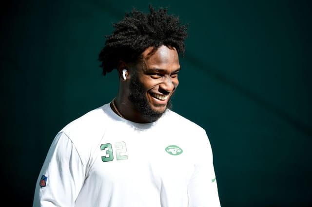 Waiver Wire pickups Week 8: Gus Edwards, Michael Carter, and more