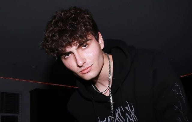 How much is Serum's Net Worth as of 2024?