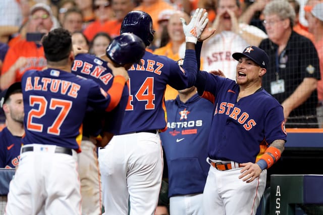 "We love to SEA it", "Stros in 3 baby" - Houston Astros fans ecstatic ...