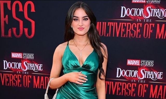 Savanah Moss's Profile, Net Worth, Age, Height, Relationships, FAQs