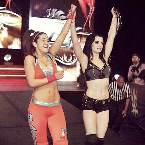 Major WWE star reacts to Saraya's in-ring return at AEW Full Gear with a throwback photo