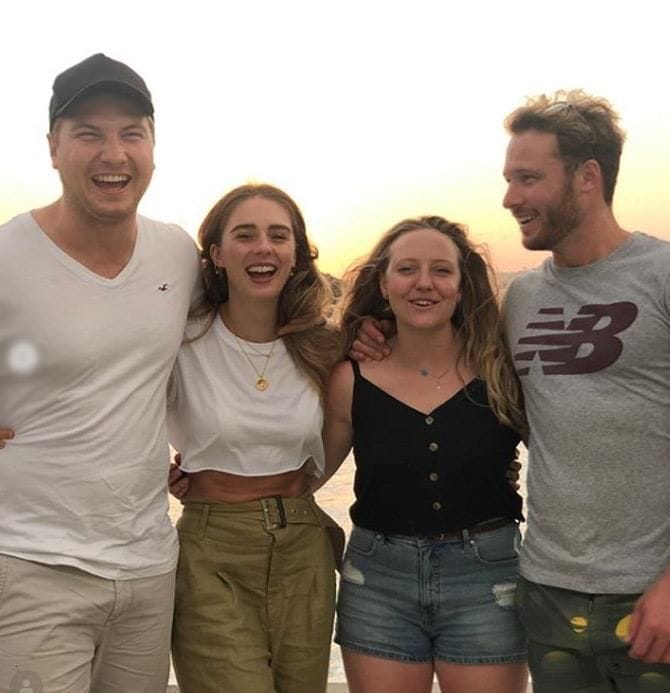 David Miller's Family - Father, Mother, Siblings, Wife & Kids