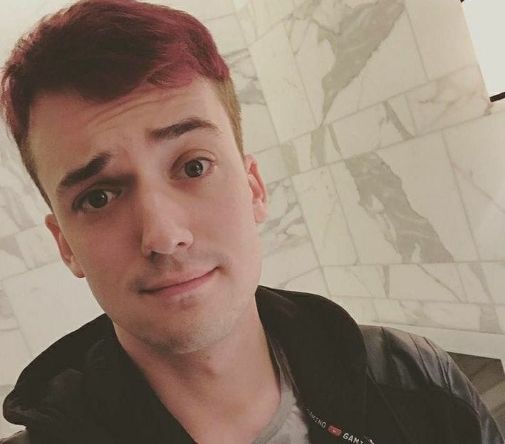 How much is Crainer's Net Worth as of 2024?