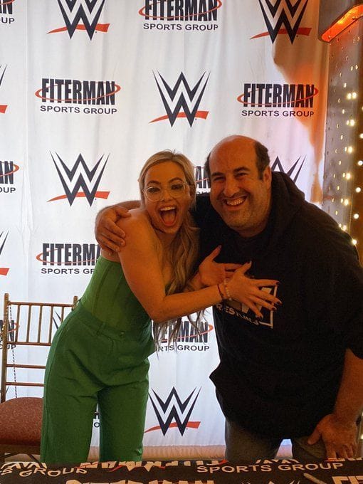 Photo: WWE Superstar Liv Morgan has hilarious gestures to fans wearing ...