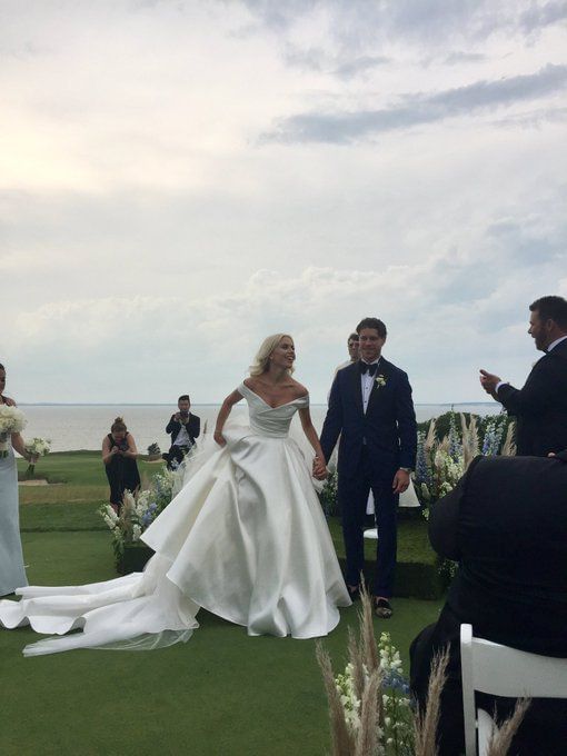 Who is Boomer Esiason's wife, Cheryl Esiason?