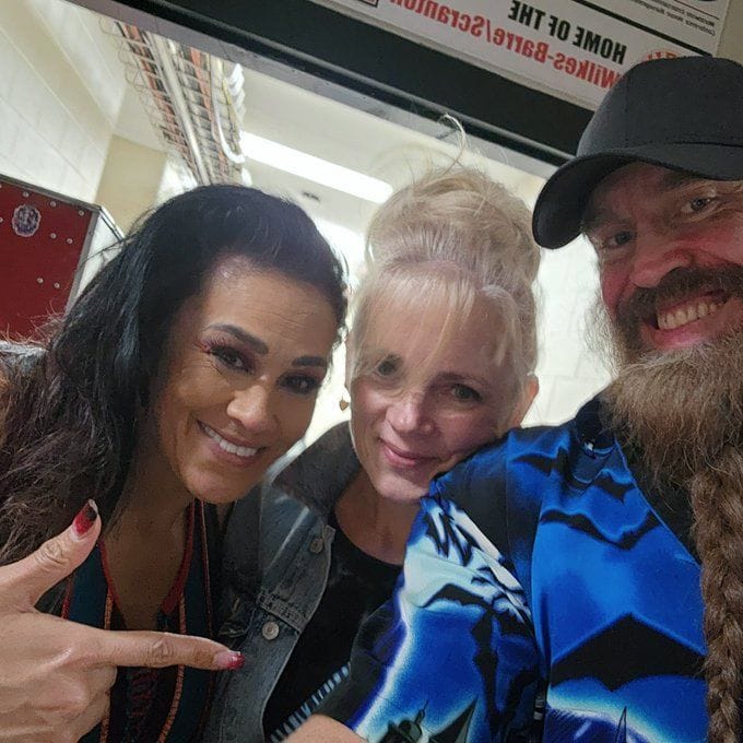 Photo: Former WWE star Snitsky spotted backstage on RAW with a current ...