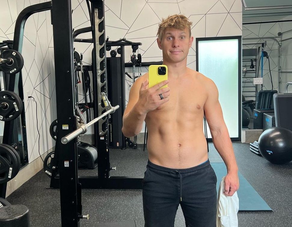 How much is PashaTheBoss's Net Worth as of 2022?