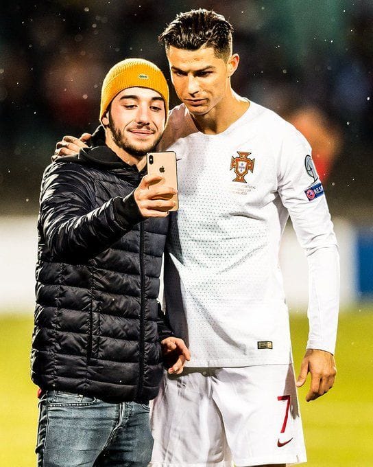 "Wants his fans to know the truth", "Club deserves to go trophyless for ...