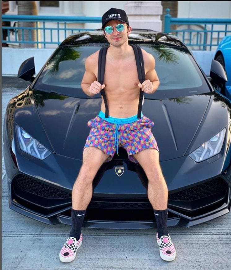 How much is Nicks’ Net Worth as of 2024?