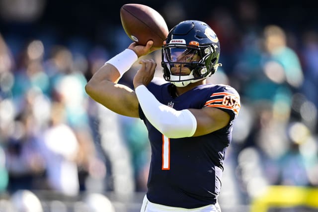 Best Justin Fields-inspired fantasy football team names 2023