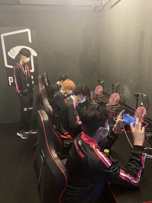 Top 5 PUBG Mobile teams to watch at PMGC 2022 Survival Stage