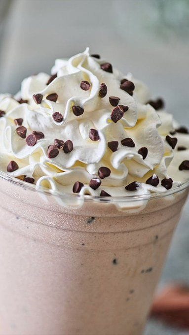 Can Smashburger’s new Holiday Shakes be dairy free? Details explored as ...