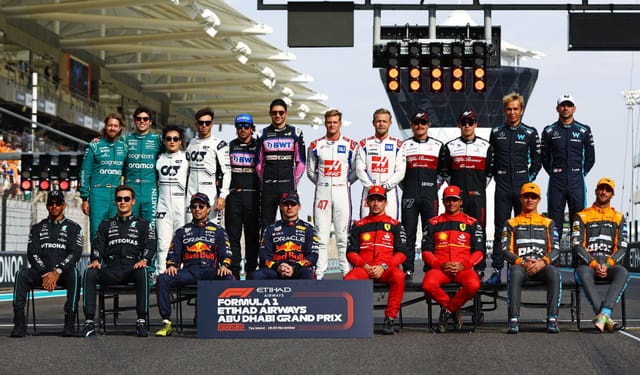 How much do F1 drivers make? Exploring the top Formula 1 motorists and ...