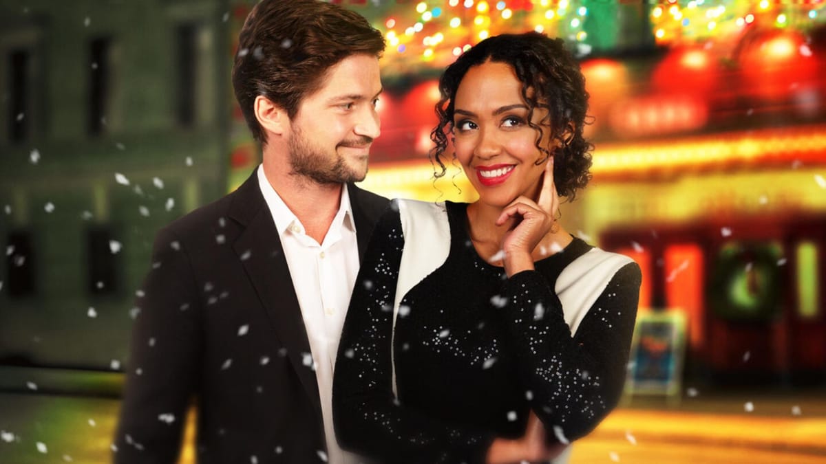 A Show-Stopping Christmas cast list: Jamie Perez, Thomas McDonell and ...