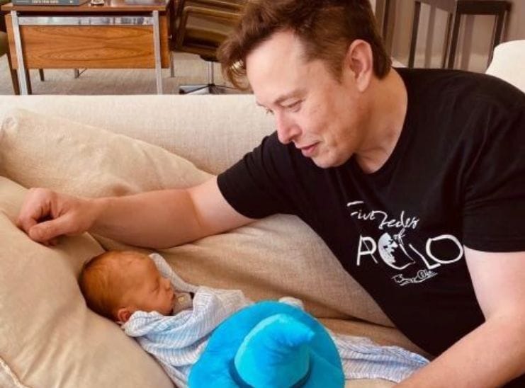 How tall is Elon Musk?
