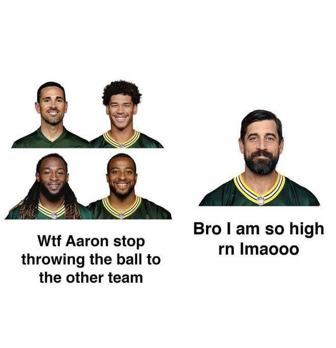 NFL fans react to news of Aaron Rodgers playing through serious ...