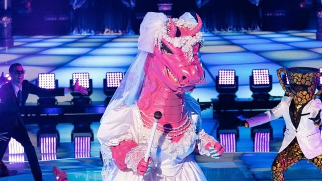 Who is the Bride on The Masked Singer season 8? Fans think it's ...