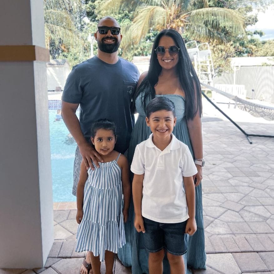 How much is Hollow's Net Worth as of 2022?