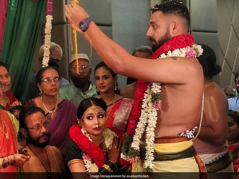 Who is Varun Chakravarthy Wife?