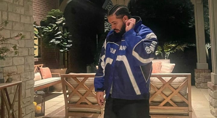 How tall is Drake?