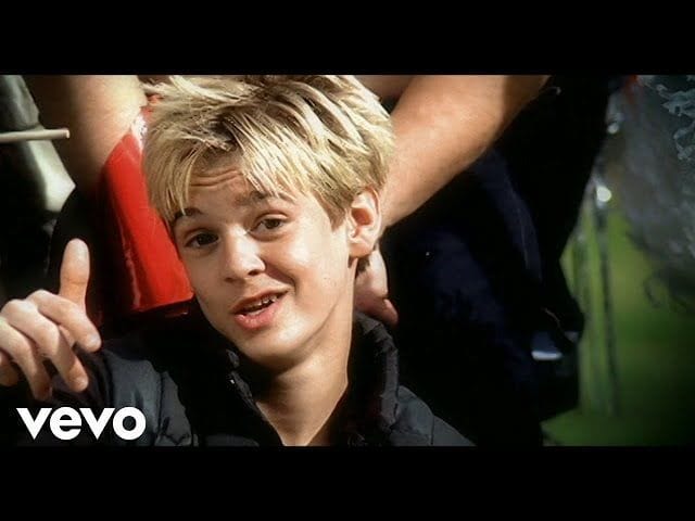 What is the origin story behind late Aaron Carter's song "That's How I ...