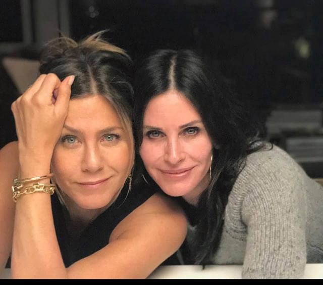 Are the Friends cast friends in real life?