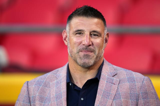 Did Mike Vrabel play in the NFL?