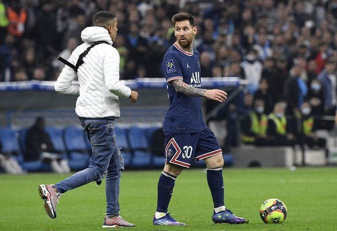 "You don't know what the hell to do" - PSG star Lionel Messi claims he ...