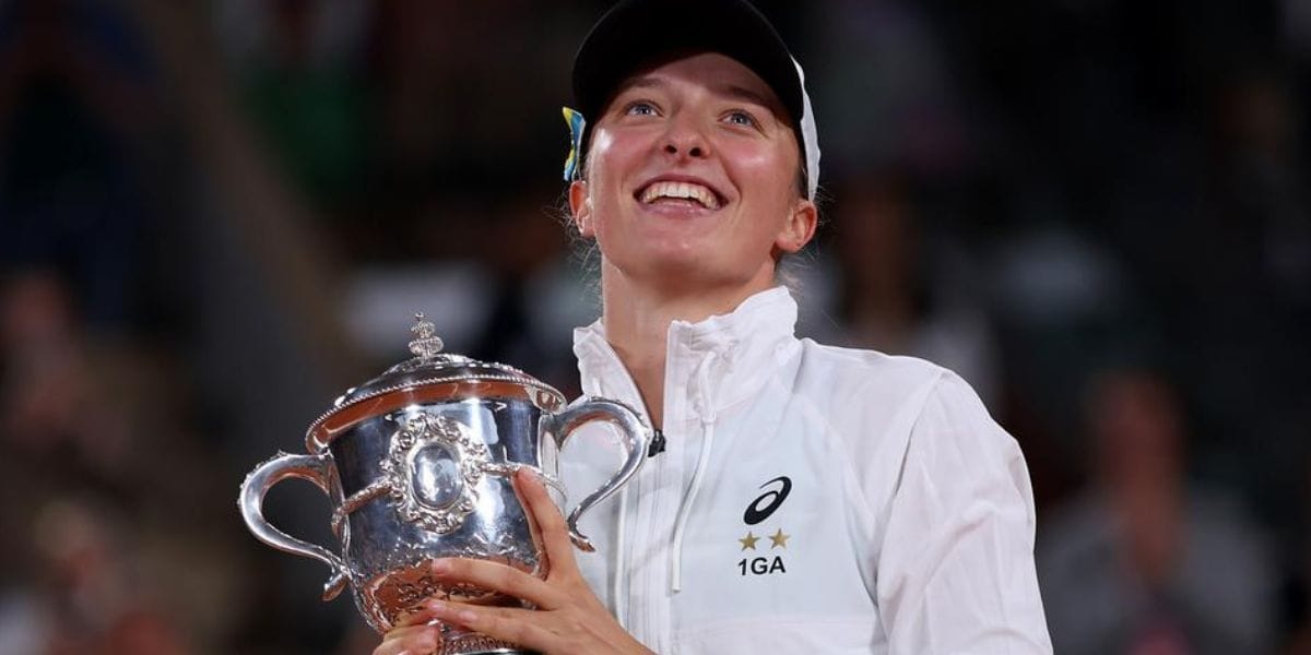 Iga Swiatek honored with majestic mural in her hometown of Raszyn in Poland