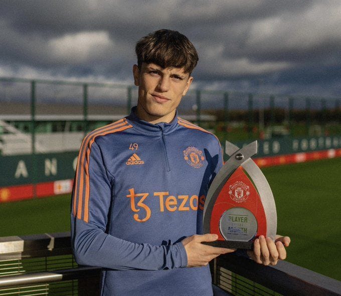 Manchester United risk angering Alejandro Garnacho after refusing to ...