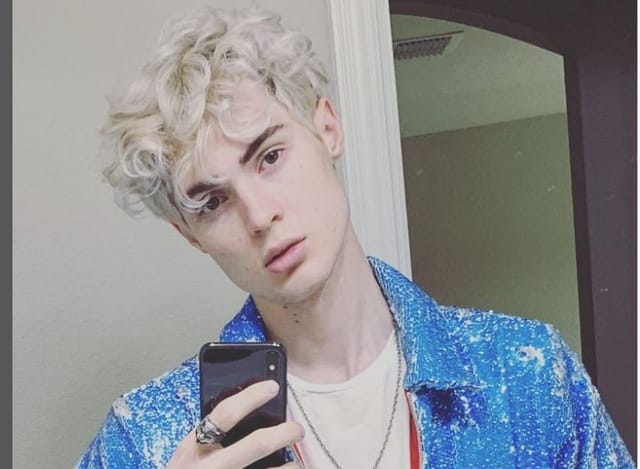 How much is ZacharyZaxor's Net Worth as of 2024?