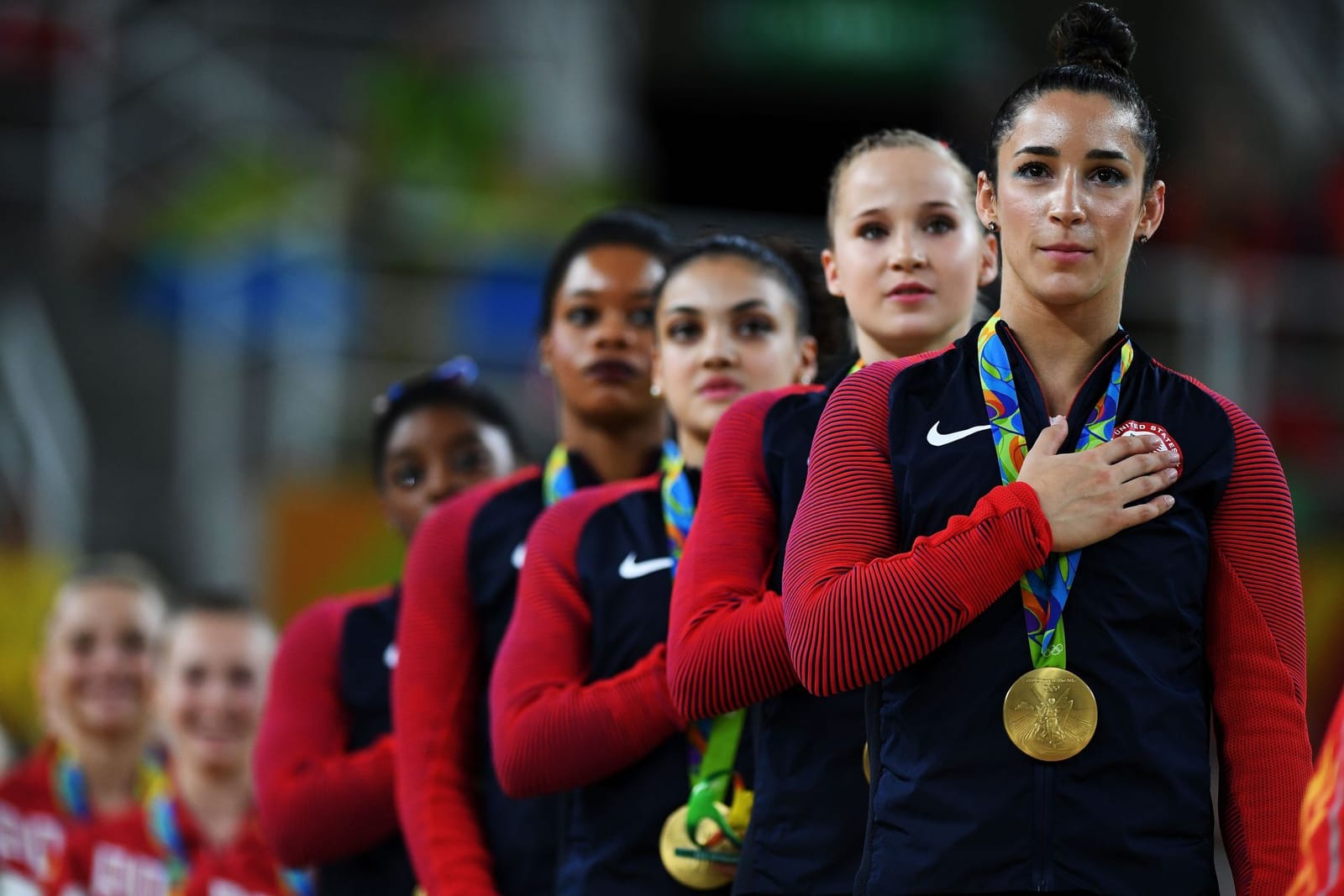 “The tallest person on the team is probably 5’4” - Simone Biles on ...