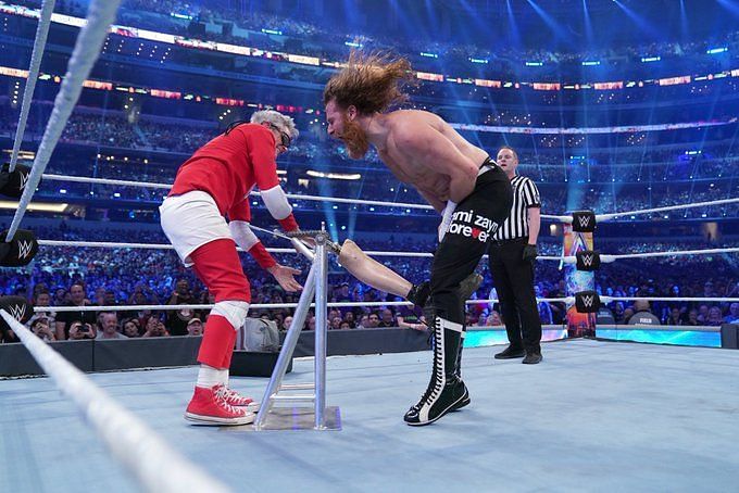 Sami Zayn embarrassed as WWE shares one of his worst moments in 2022 on RAW Sami Zayn embarrassed as WWE shares one of his worst moments in 2022 on RAW