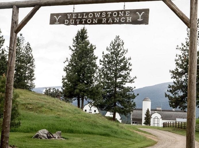How big is the Yellowstone ranch?