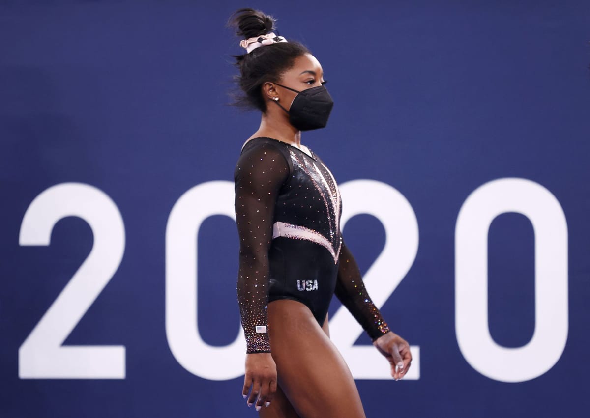 “The tallest person on the team is probably 5’4” - Simone Biles on ...