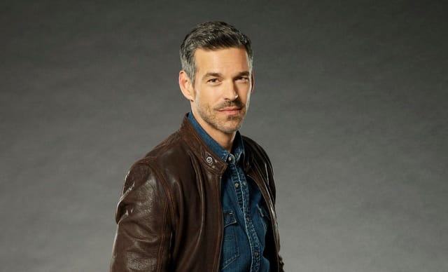 Piper Perabo and Eddie Cibrian The Cave drama explained amid Brandi ...