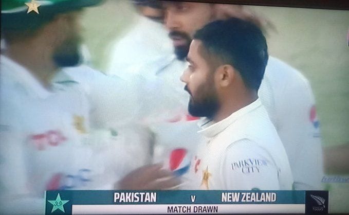 “There is a thin line between bewakoofi and bahaduri” – Fans troll ...