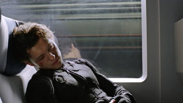 Spider-Man: Far From Home - Did Tom Holland really get hit by a train?
