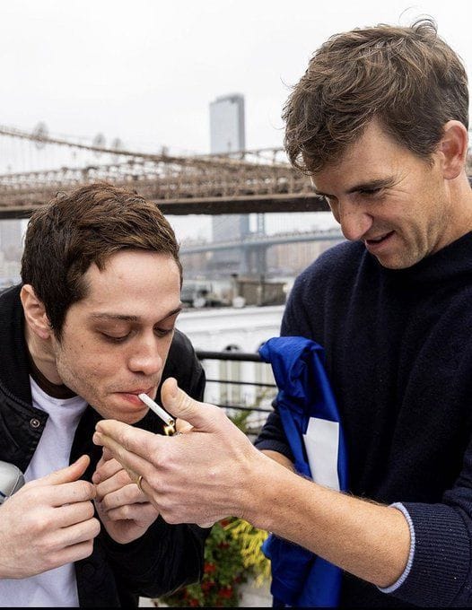 NFL fans go crazy over Pete Davidson-Eli Manning IG account as it races ...