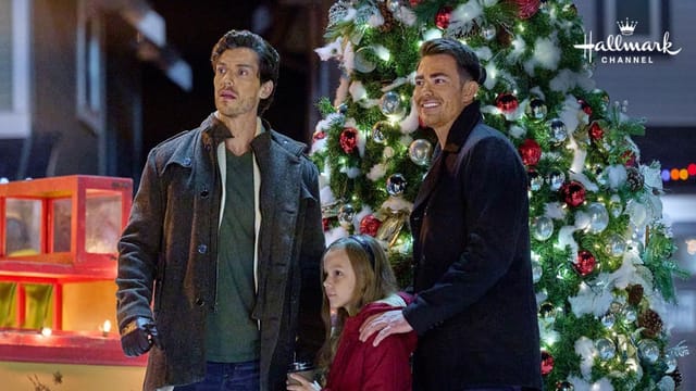 The Holiday Sitter cast list: Jonathan Bennett and George Krissa play ...