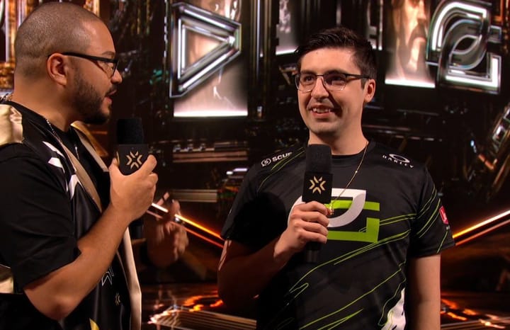 What mouse does Shroud use in 2022?