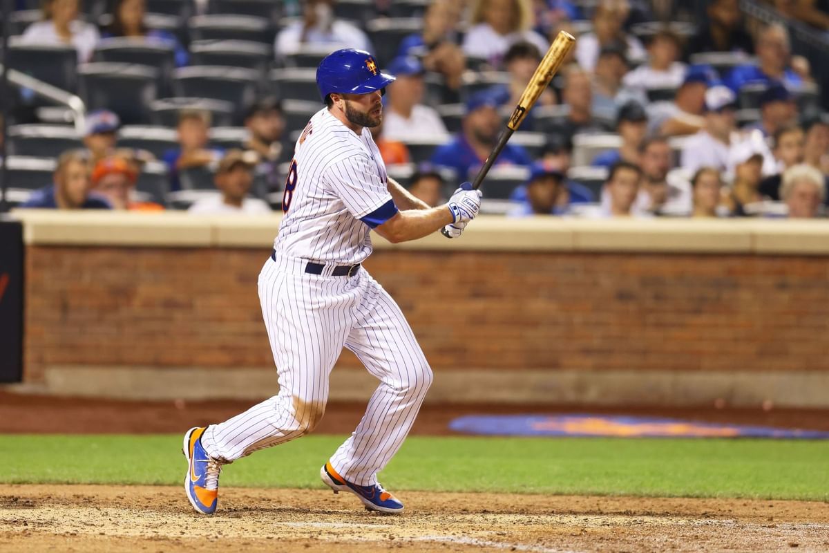 New York Mets fans react to report that Darin Ruf could be traded soon ...