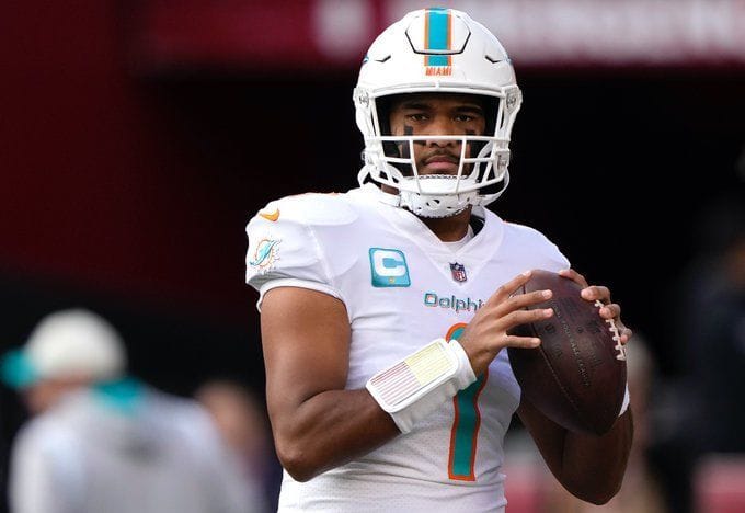 Tua Tagovailoa injury update and fantasy outlook: Is the Dolphins QB starting on Sunday?
