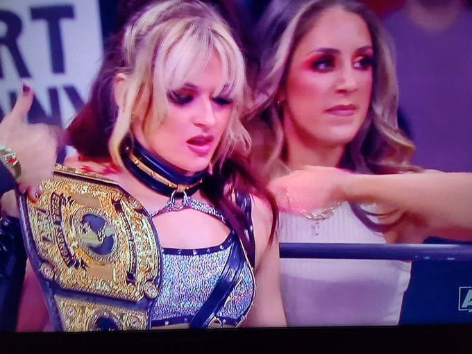 Becky Lynch: "Going to be Becky Lynch levels of over with her reign ...