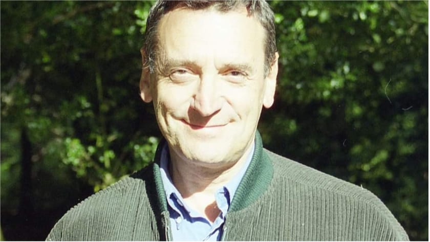 Who did Stephen Greif play in EastEnders and The Crown? British actor ...